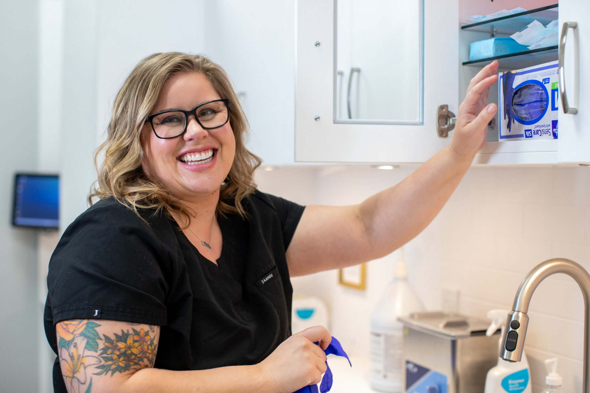 Spur Line Dental